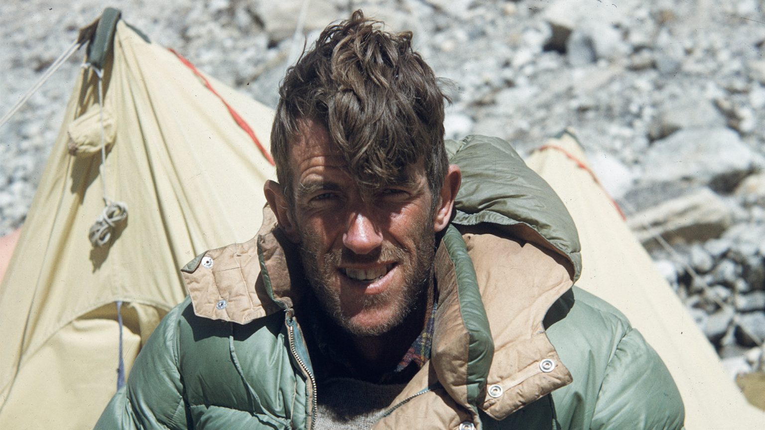 Ezért vizelte le az Everest csúcsát a hegyet elsőként meghódító Hillary ...