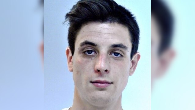 Elfogatóparancsot adtak ki Kovács Marcell ellen, mert késsel rabolt ki ...