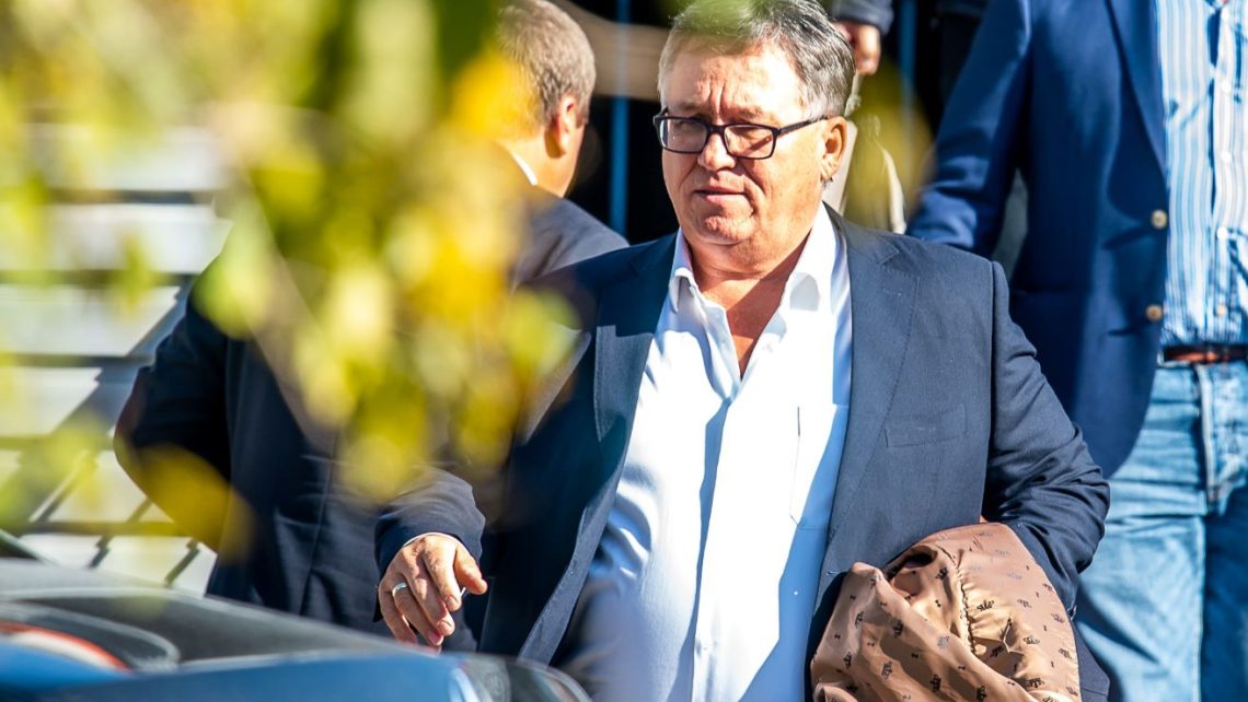 Szíjj László: Nem tudok Simicska Lajosra rosszat mondani, a Közgép egy ... Szíjj László: Nem tudok Simicska Lajosra rosszat mondani, a Közgép egy ...