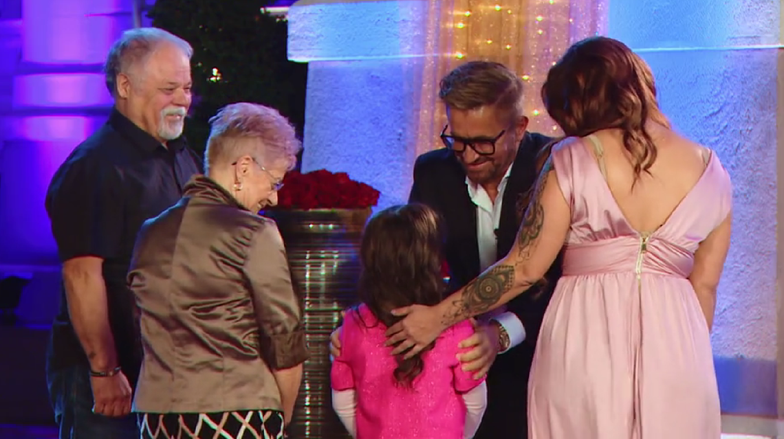 Családostul érkezett Jákob Zoltánhoz A Nagy Ő egyik versenyzője | 24.hu