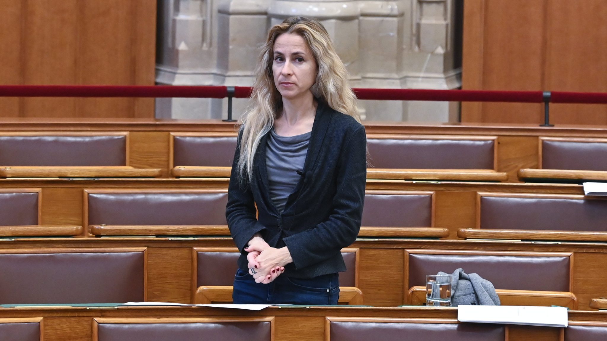 Az eutanázia bevezetéséről kezdeményezett parlamenti vitát a Párbeszéd ...