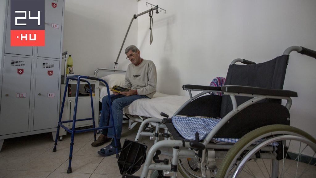 Bezuhant a betegeknek rendelt segédeszközök száma a szigorítás után | 24.hu