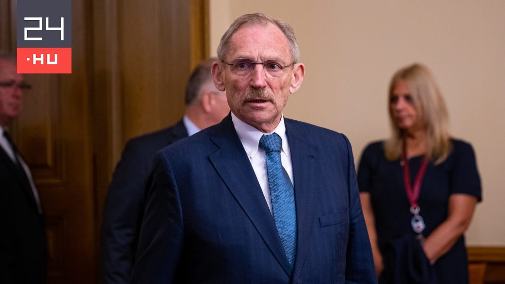 Pintér Sándor: Sok kritika érte a Nemzeti alaptantervet, ezeket meg ... Pintér Sándor: Sok kritika érte a Nemzeti alaptantervet, ezeket meg ...