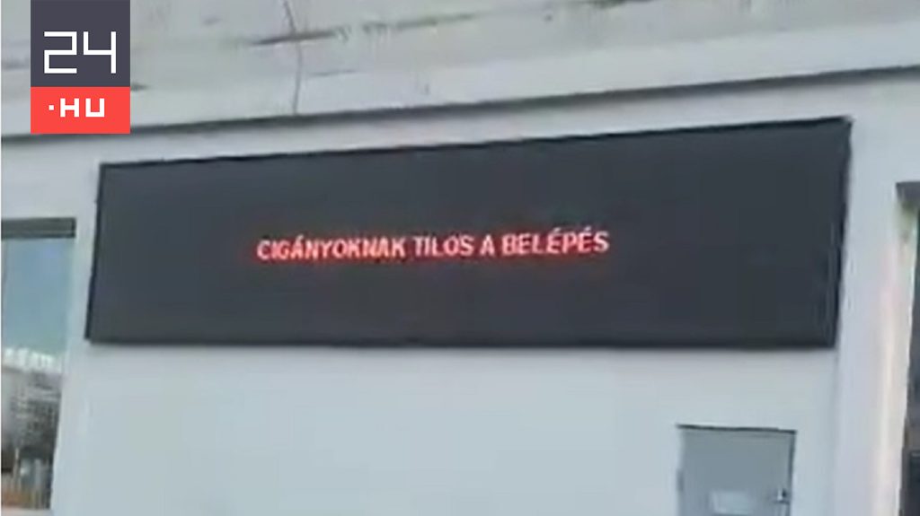 "Cigányoknak tilos a belépés" – jelent meg az üzenet a kecskeméti italdiszkont LED-paneljén | 24.hu