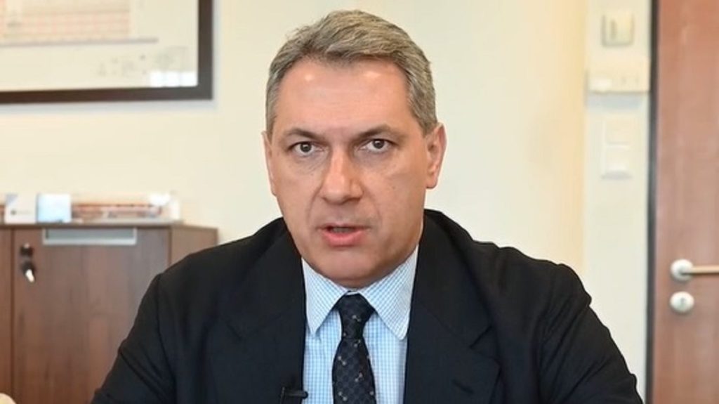 Lázár János: A vasutasokkal és a hévesekkel megállapodtunk, a volánosok ...