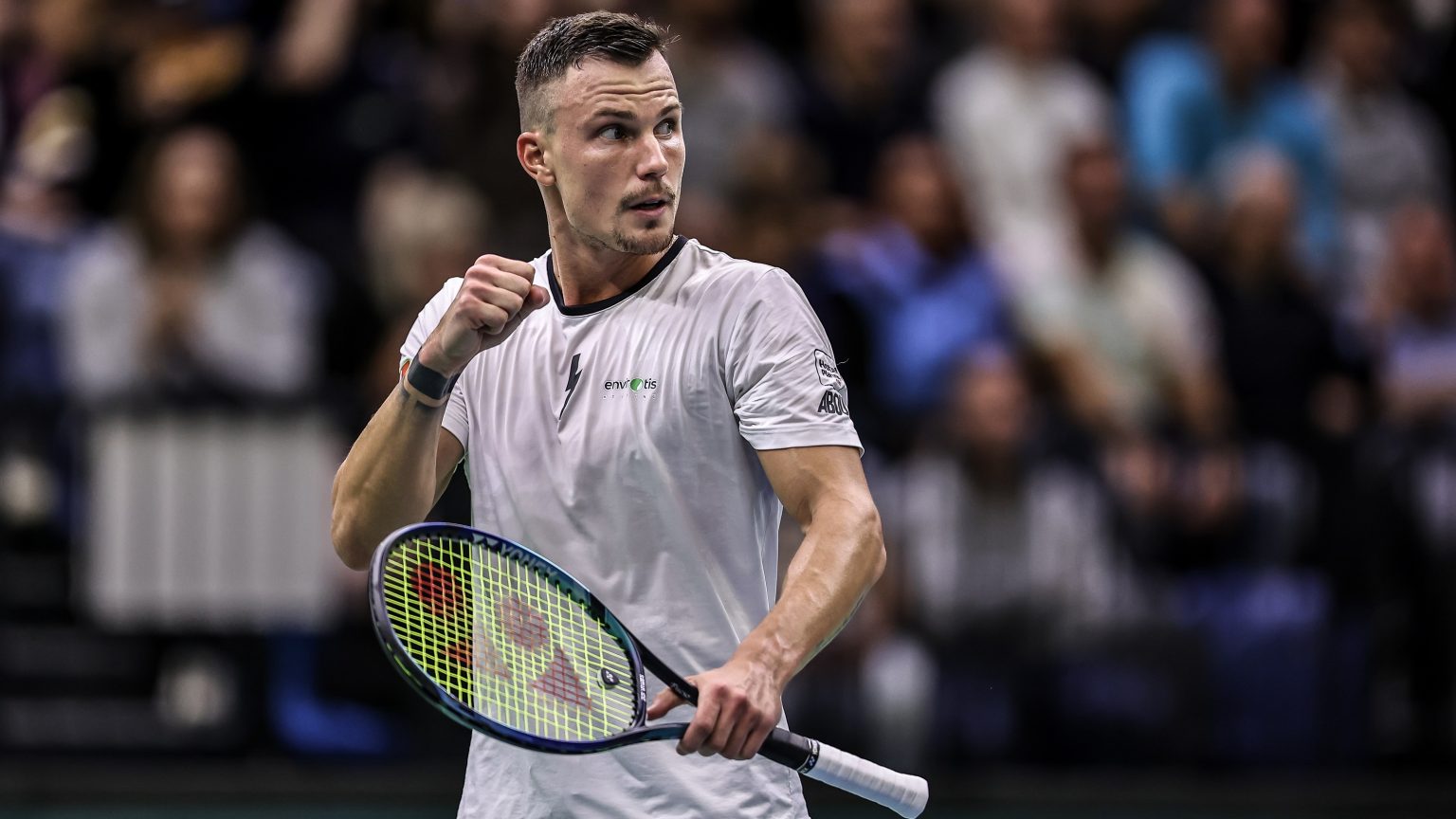 Magyar derbivel kezdődött a rotterdami tenisztorna | 24.hu