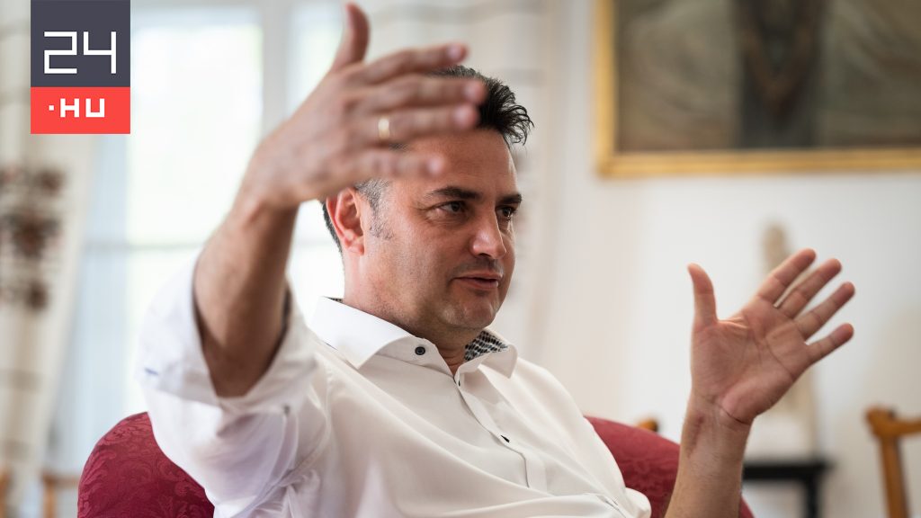 Márki-Zayék megvennék Rákay tulajdonrészét a Navracsicsot gyalázó ...