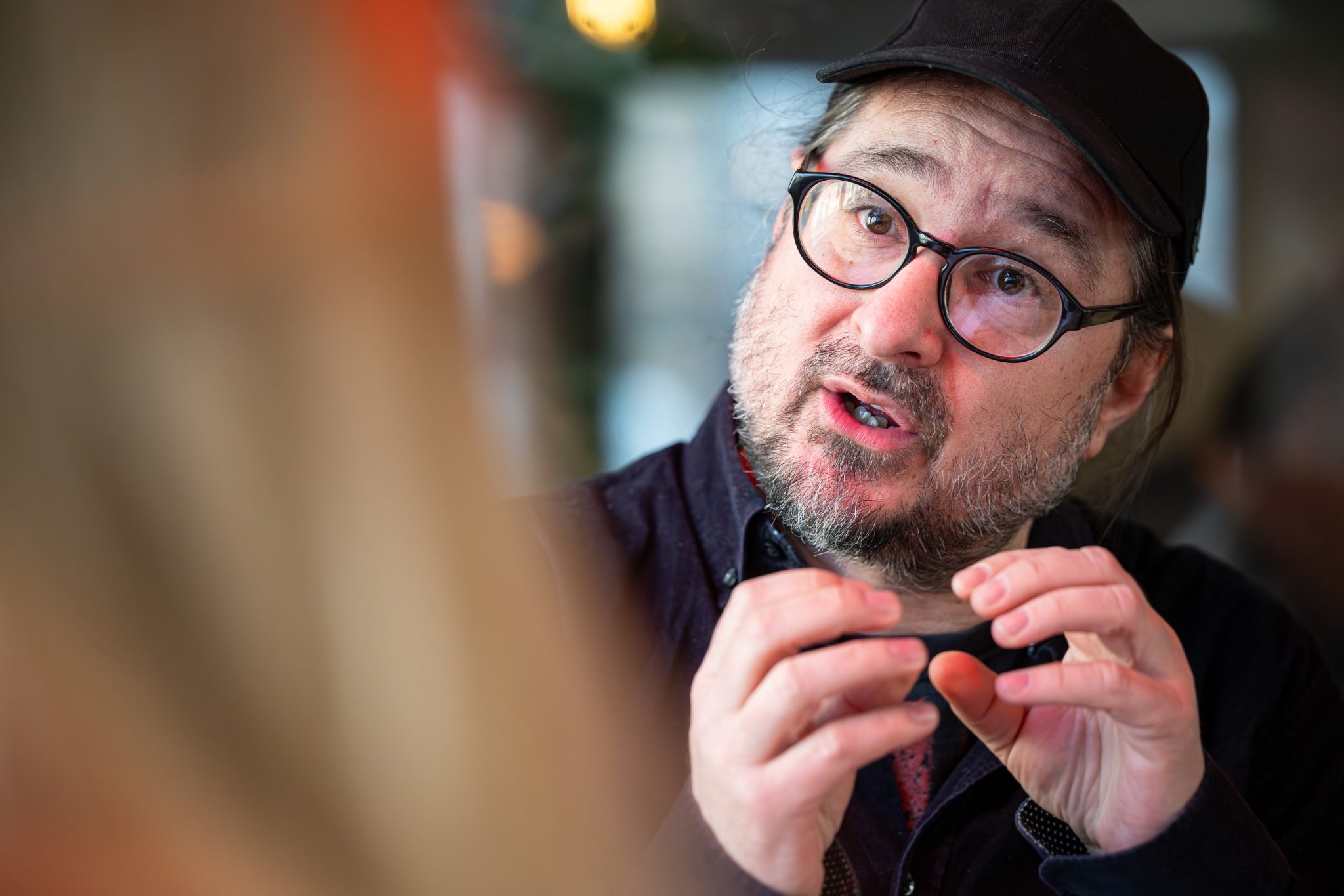Cserna-Szabó András: "Menj a hímtagba, te huncut!" – ki mond ilyet? | 24.hu