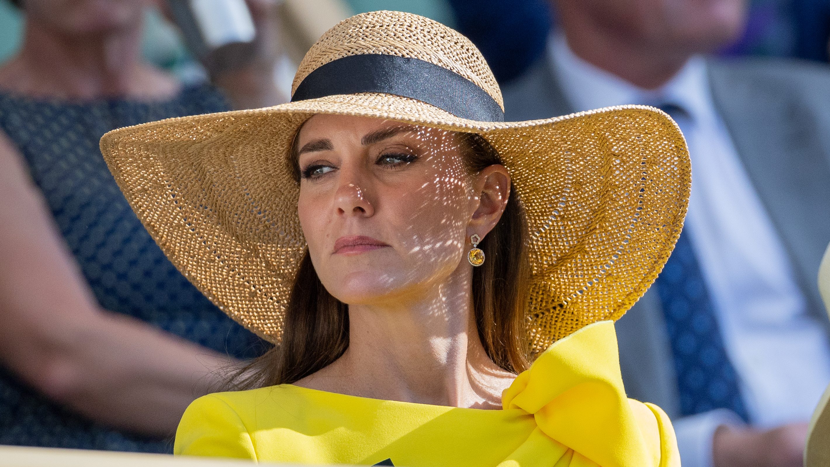 "Ilyen mocsokságot csinálni!" – Herceg Erika úgy összeveszett a többi ...