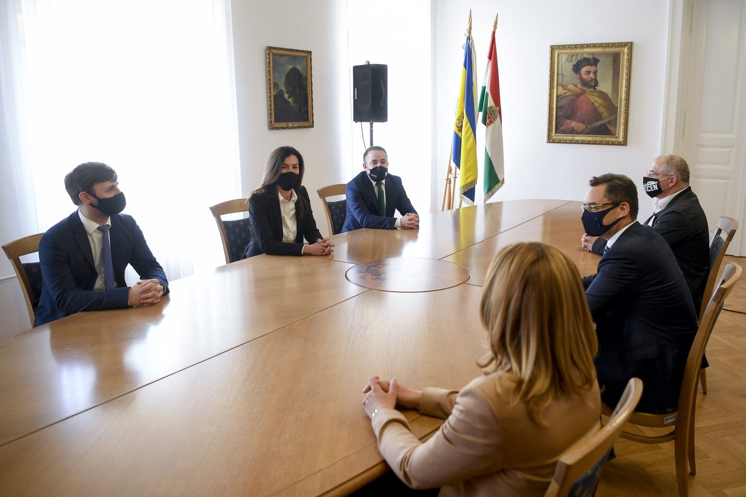 Nem árulják el, hogy Varga Judit munkatársai jártak-e az ügyészségen ...