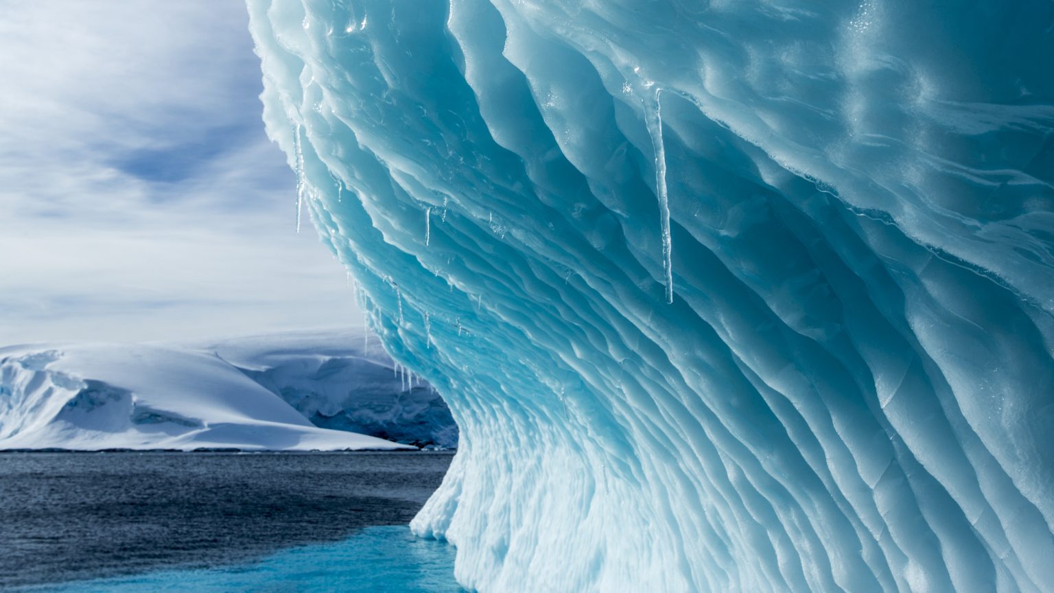 Gyorsan olvad az antarktiszi végítélet-gleccser | 24.hu