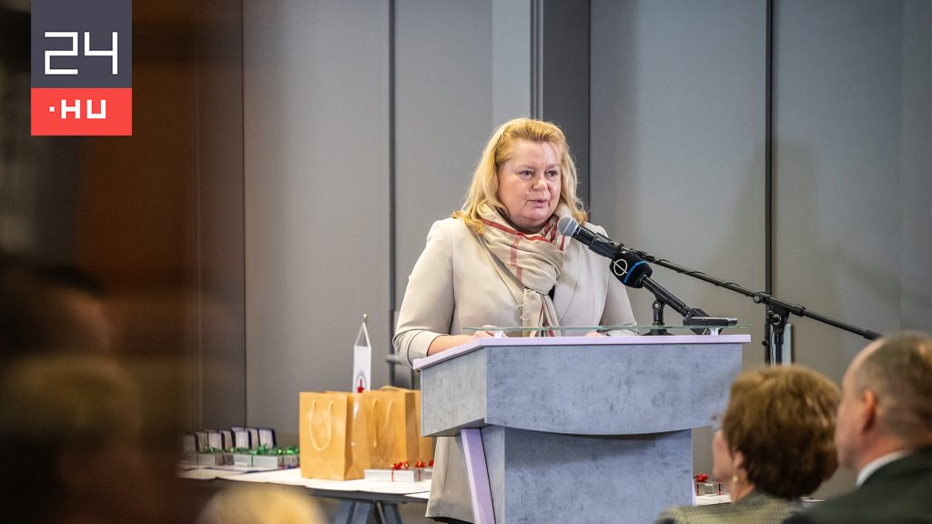 Helyettes államtitkár: Nem cél kórházak bezárása | 24.hu