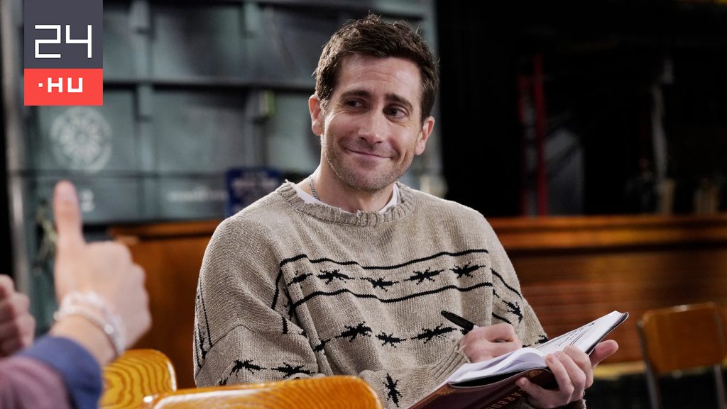 Jake Gyllenhaal azt mondja, sok előnye van annak, hogy jogilag vaknak ...