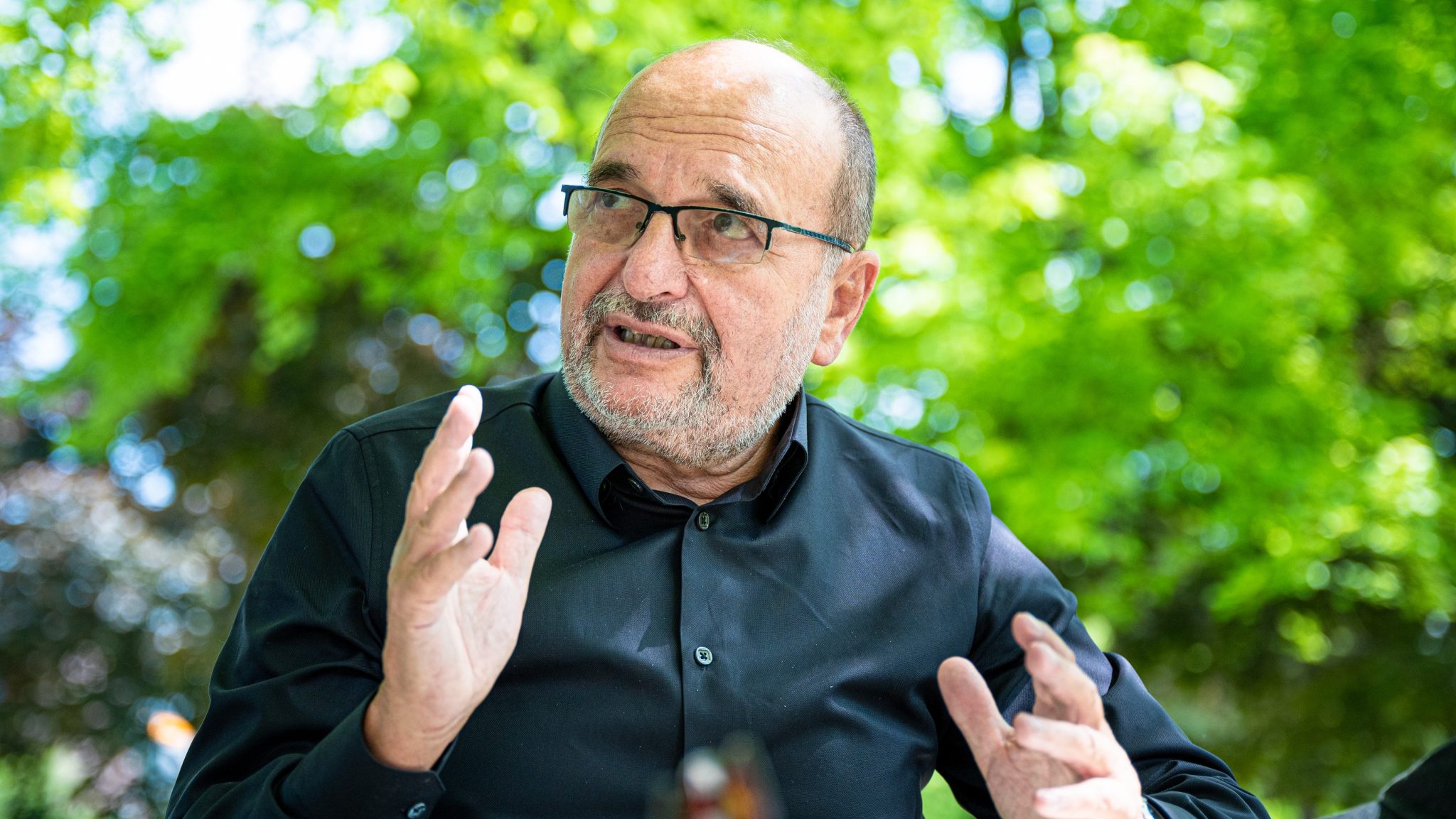 Elismerte Bojár Gábor, hogy Magyar Péter kérésére pénzzel támogatta a ...