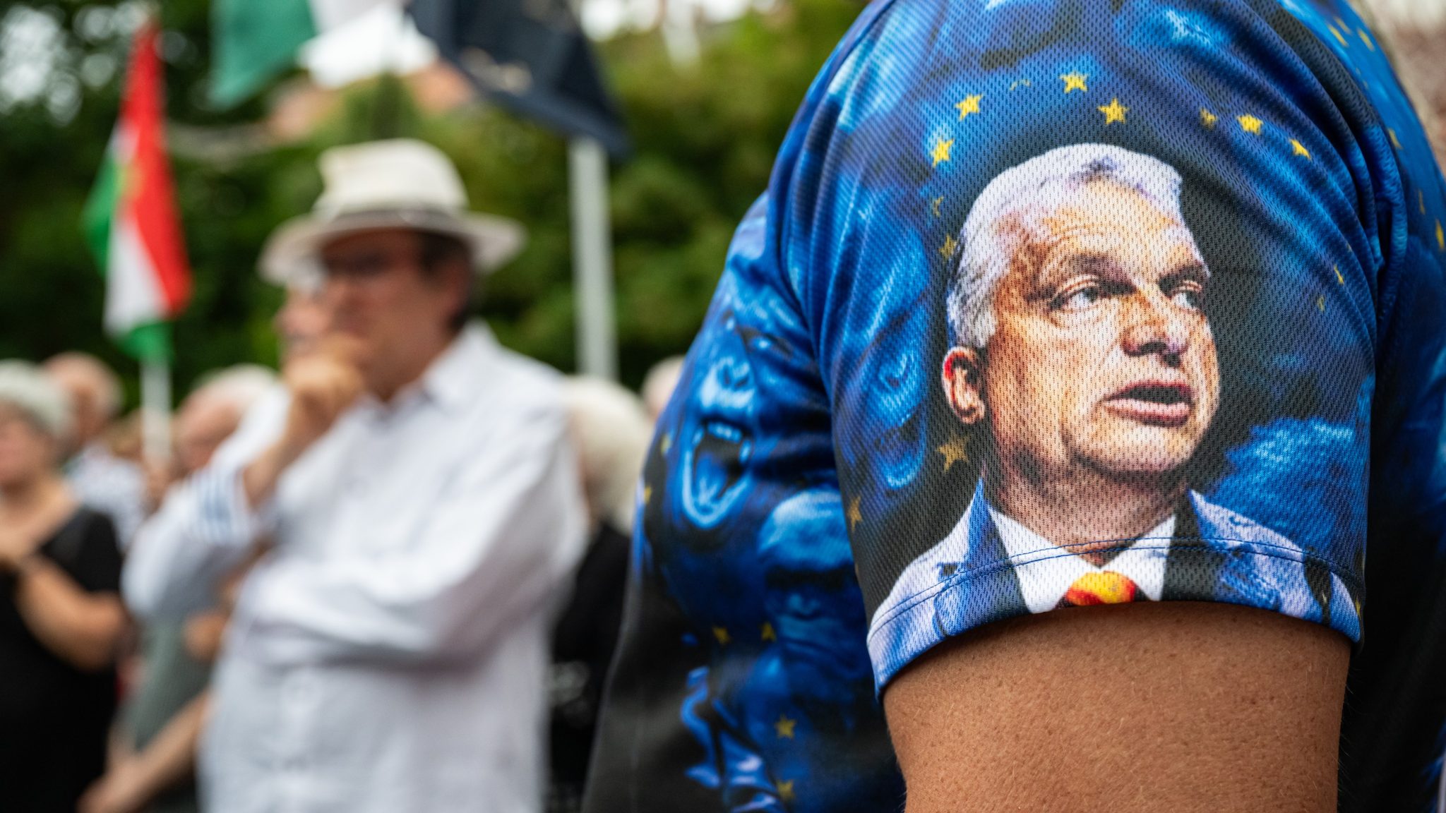 Orbáni hablaty, ámokfutás, vakság, az uniós kilépés előkészítése ...