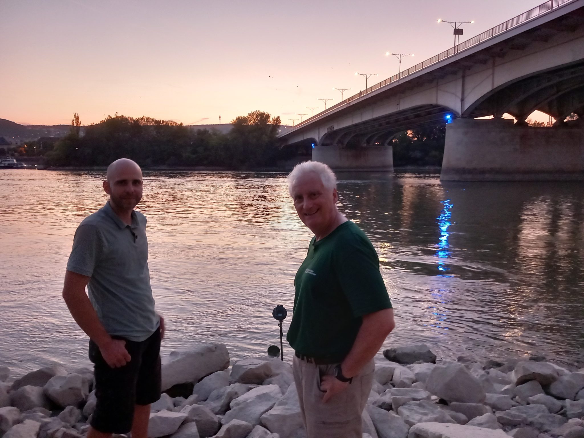 Budapesten is kivirágzott a Duna | 24.hu