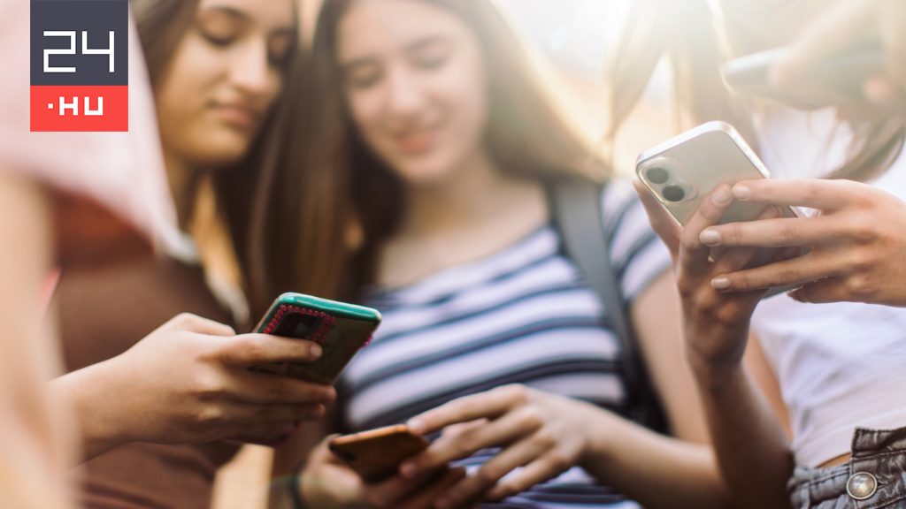 Egy héttel a tanév kezdete előtt nem tudják az iskolák, hogyan kéne tiltani az okostelefonok ...