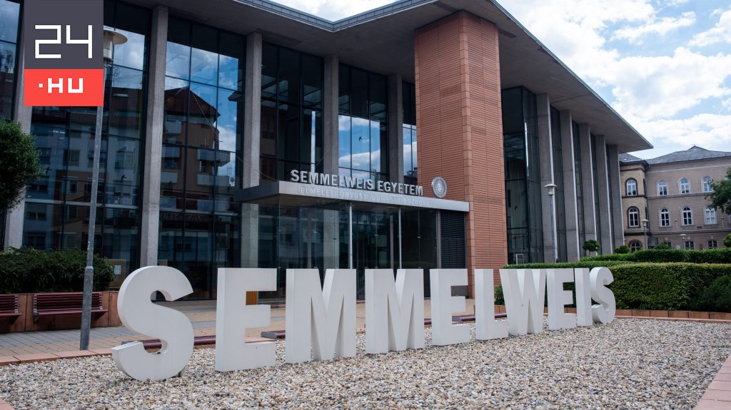 Hetek óta csak forró víz van a Semmelweis Egyetem Szülészeti és Nőgyógyászati Klinikájának Üllői ...