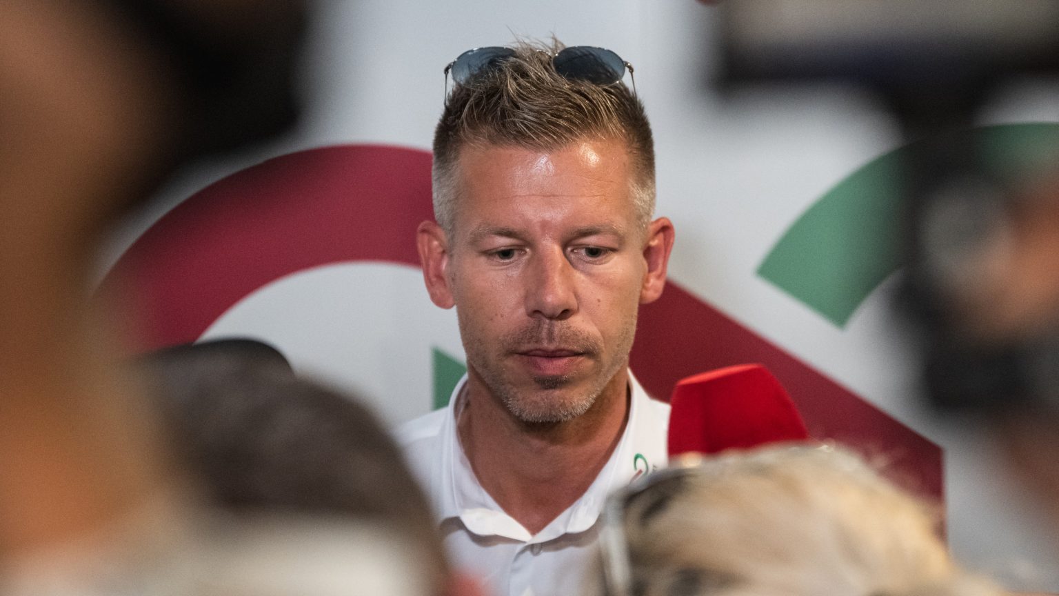 Polt Péter lopás miatt indítványozta Magyar Péter mentelmi jogának ...