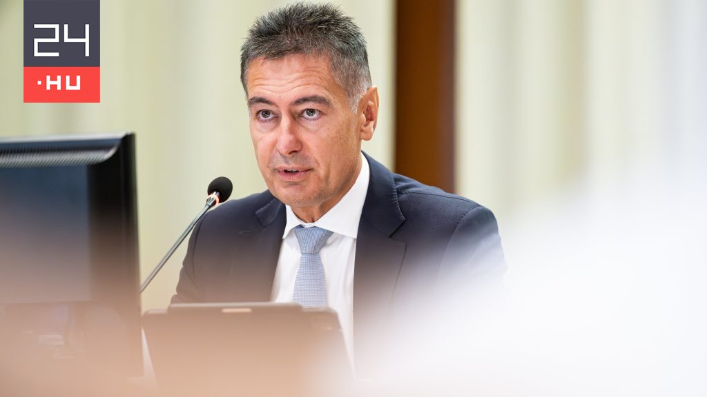 Horváth Csaba: Aktív politikai pályafutásom a mai nappal véget ér | 24.hu