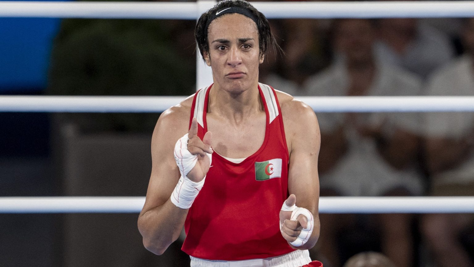 Olimpiai győzelme után profinak áll Iman Helif | 24.hu