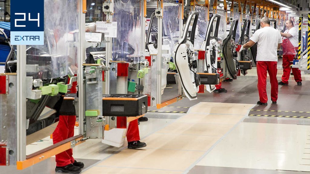 Layoffs expected at multinational automotive factories | 24.hu