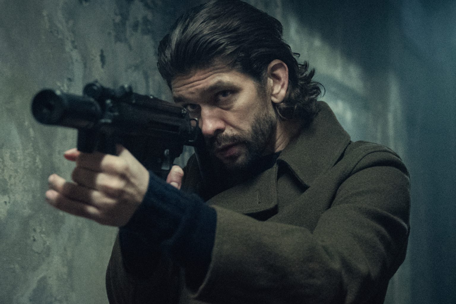 Fekete galamb: Keira Knightley nem egy John Wick | 24.hu