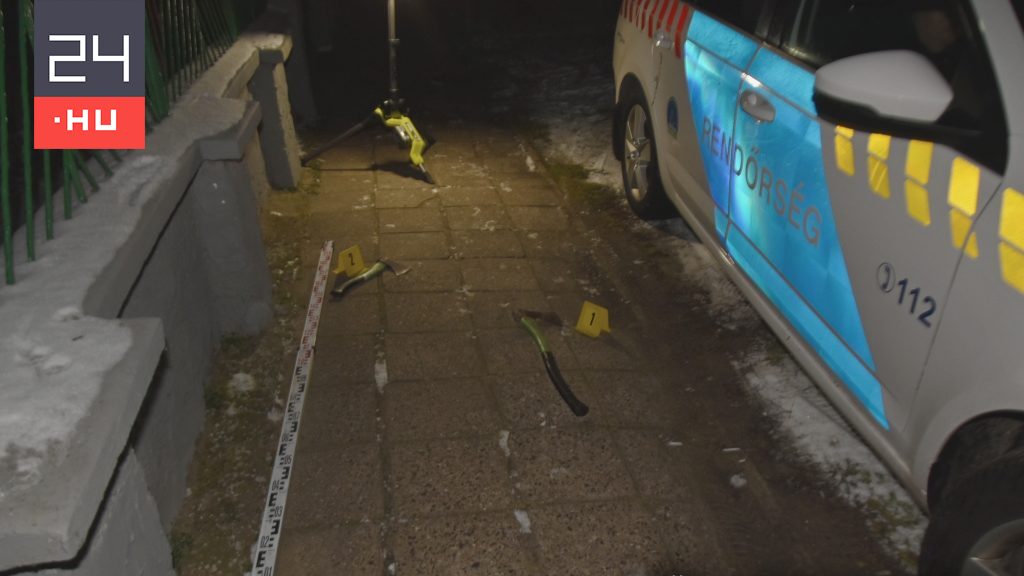 "Kettéváglak benneteket, ha bejöttök a kapun" – fejszével, baltákkal ...