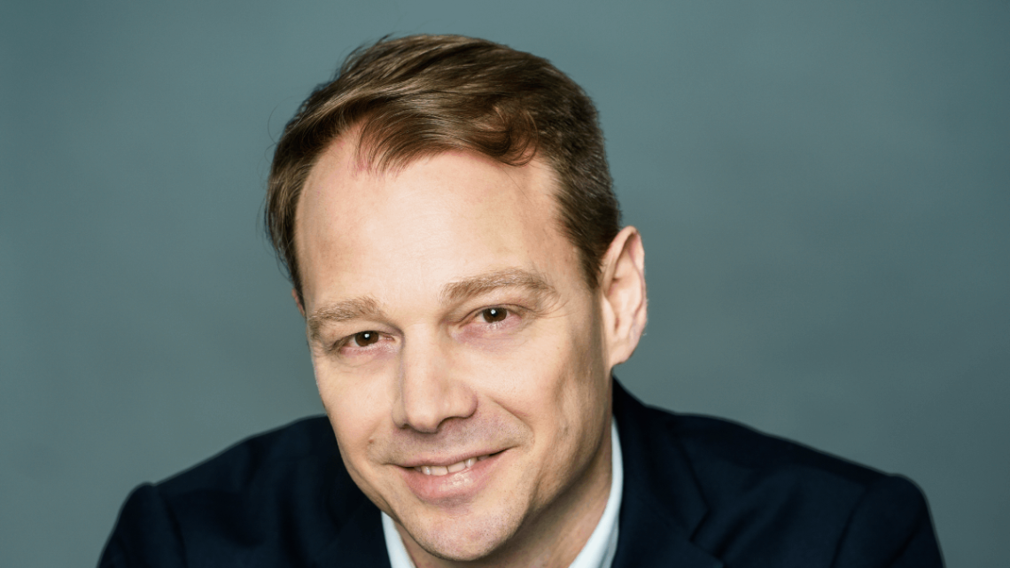 Pénzelvonás miatt távozik 31 ember a Budapest Brandtől, köztük a ...