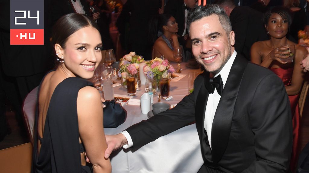 15 év után válik Jessica Alba és a férje, Cash Warren | 24.hu