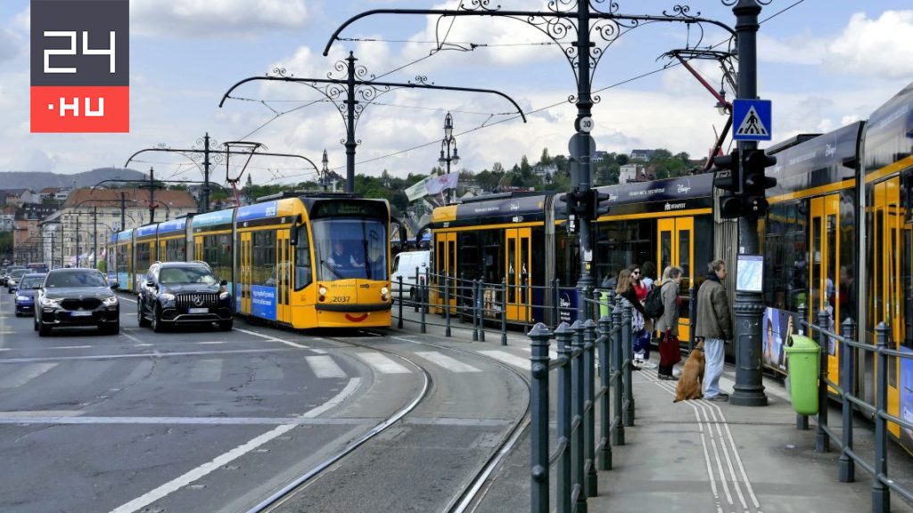 Baleset miatt szünetel a közlekedés a 4-es és a 6-os villamos egy vonalán | 24.hu