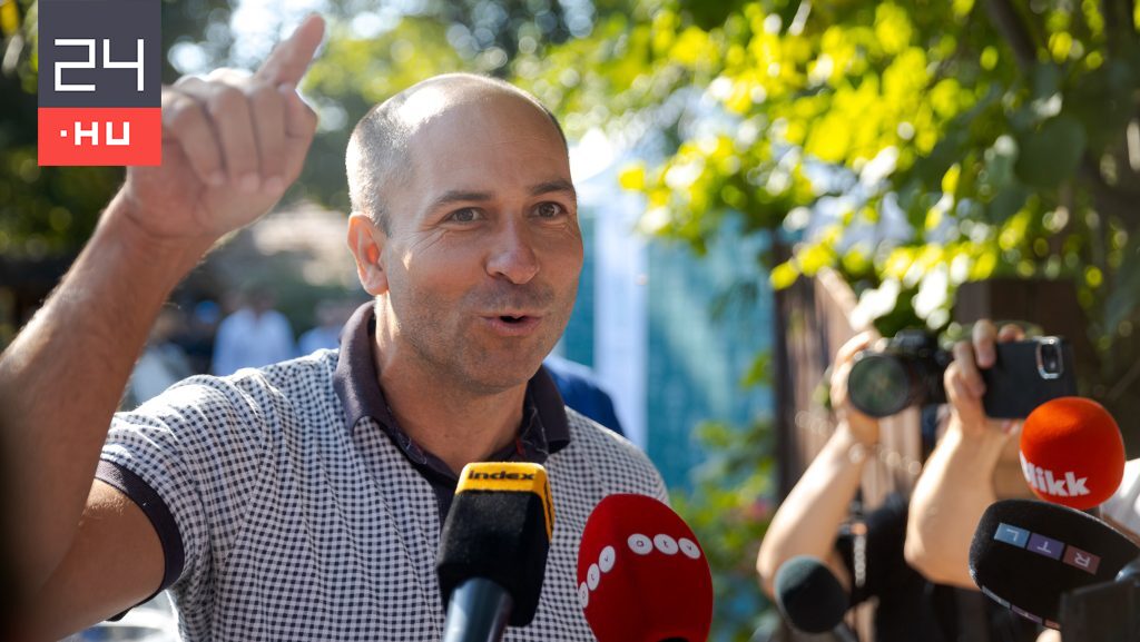 Szabó Bálint: Beleláthattam Szentkirályi Alexandra laptopjába | 24.hu