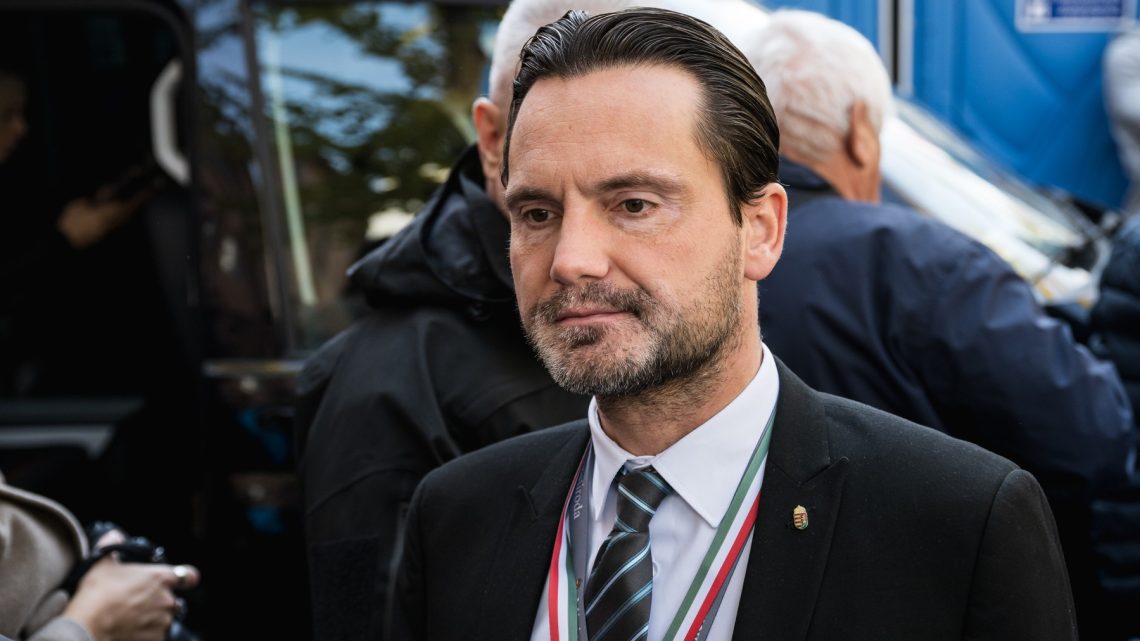 Hivatalos lett Havasi Bertalan lemondása | 24.hu