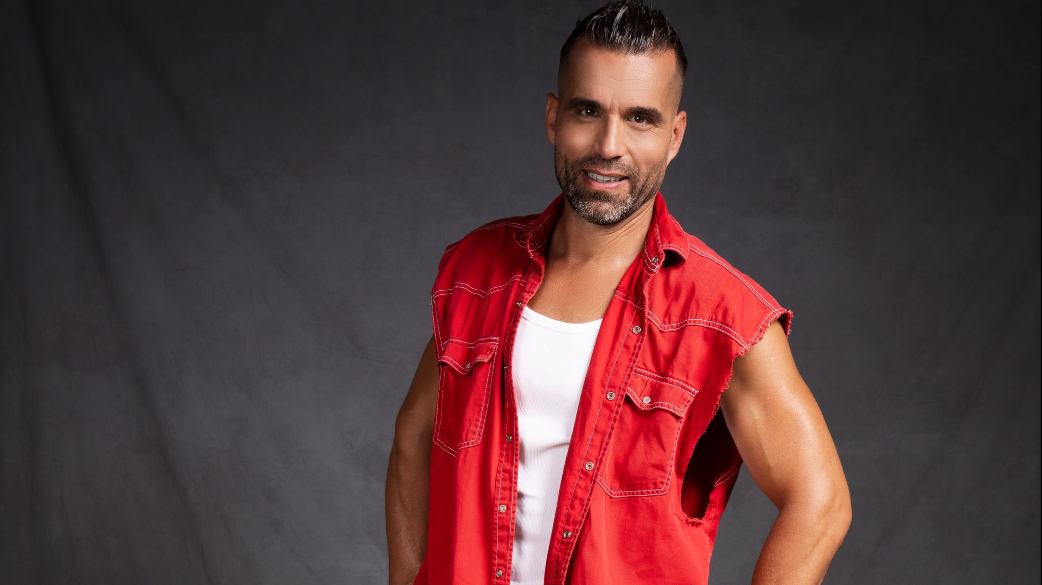 "15 éve együtt vagyunk" – párkapcsolatáról mesélt Nagy Zsolt, azaz VV Leo | 24.hu