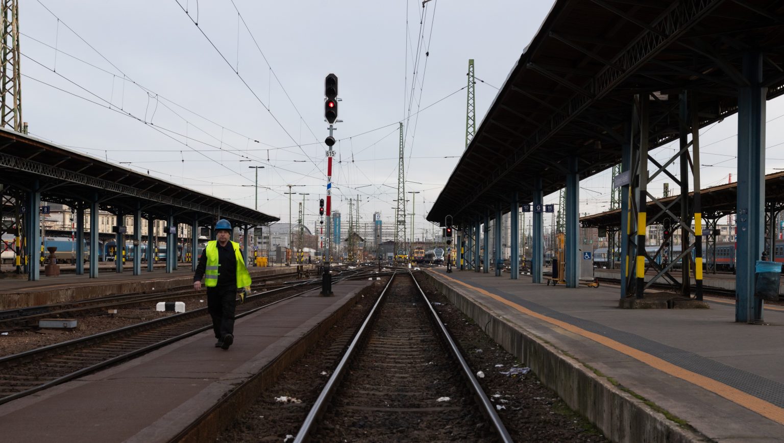 Ez a 13 vasútvonal átkerül a MÁV-tól | 24.hu