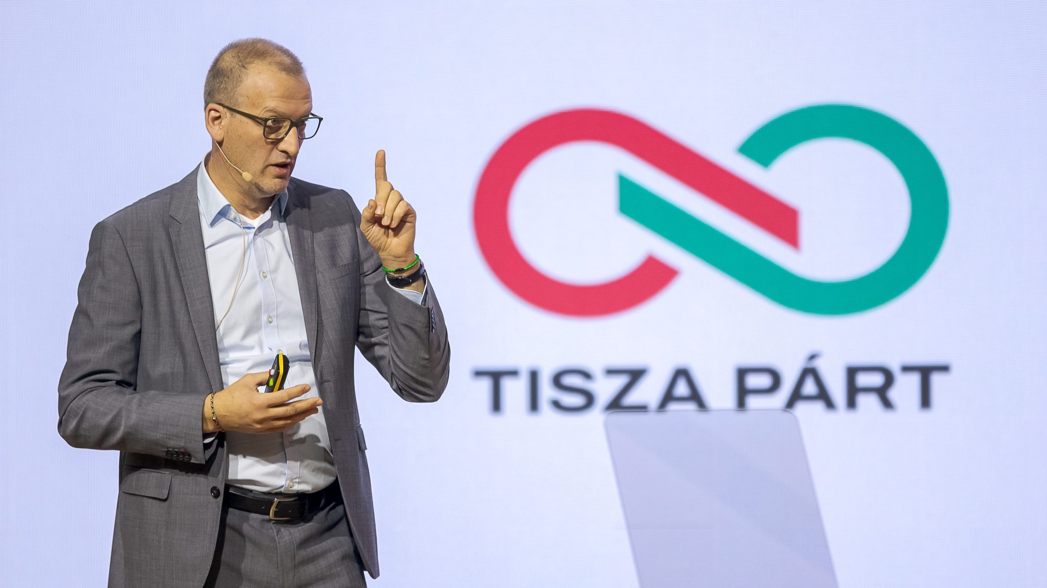 Tarr Zoltán elmondta, hol félnek inkább az emberek tiszásnak állni | 24.hu