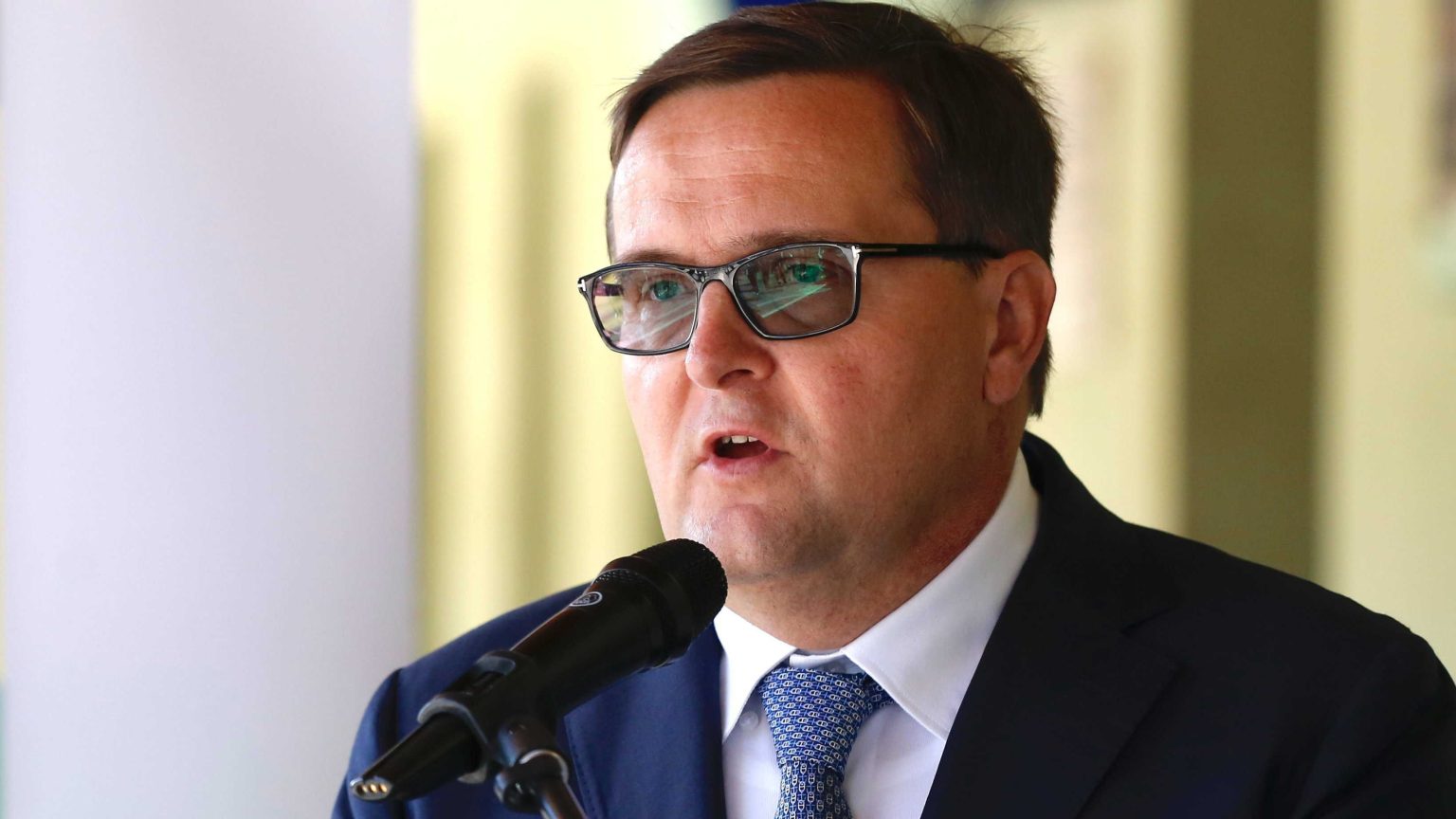 Megadta magát Homlok Zsolt: kiesett Mészáros Lőrinc piksziséből ...