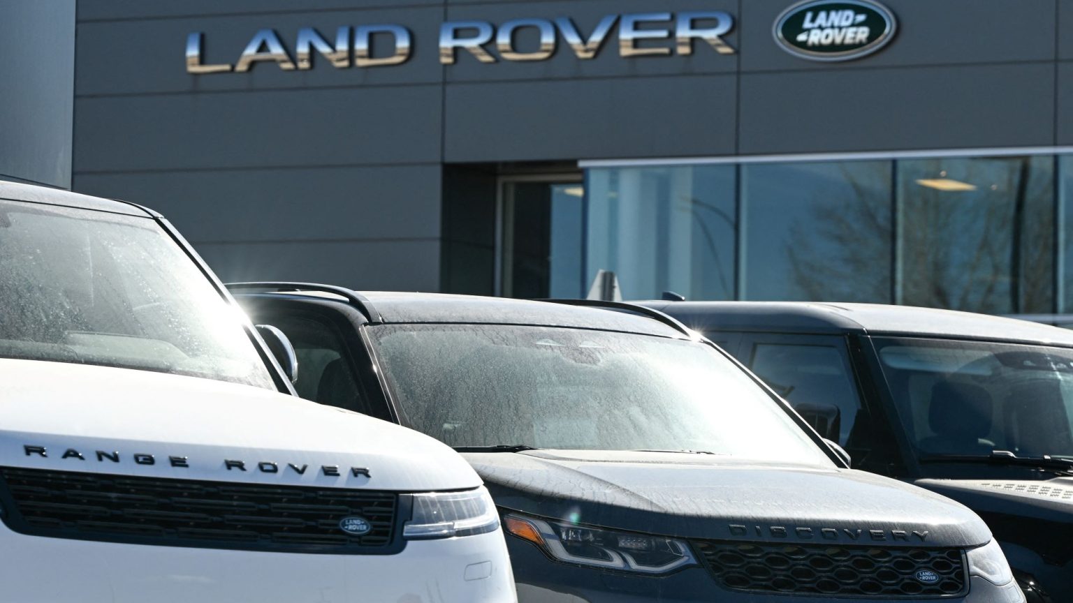 Leállítják a Jaguarok és Land Roverek amerikai exportját | 24.hu