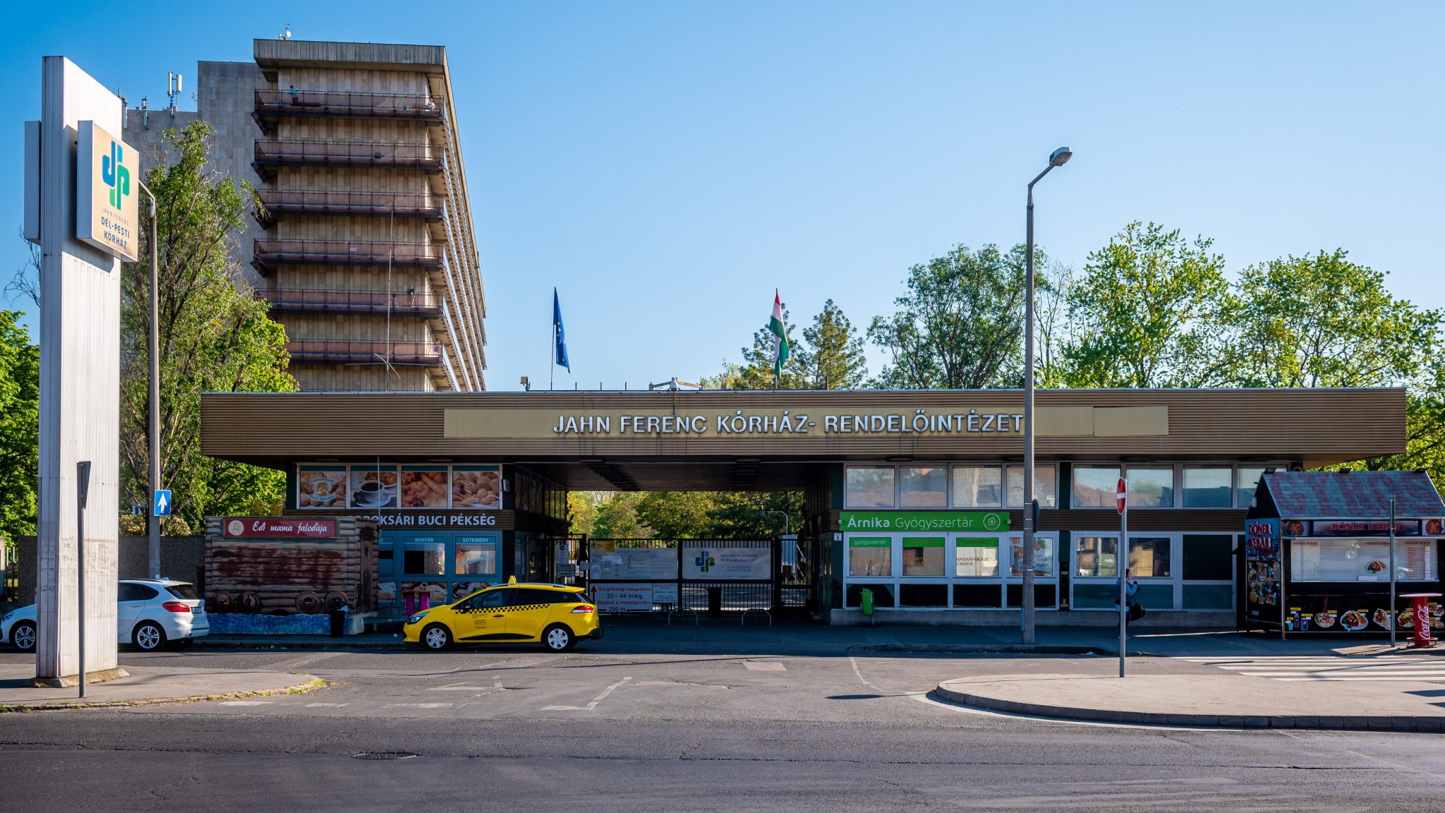Kulja András: Leállt a Jahn Ferenc Kórház intenzív osztályának ...