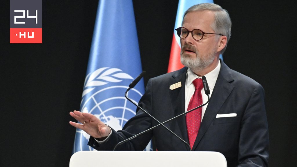 A cseh kormányfő felszólította Robert Ficót, hogy ne akadályozza az ...