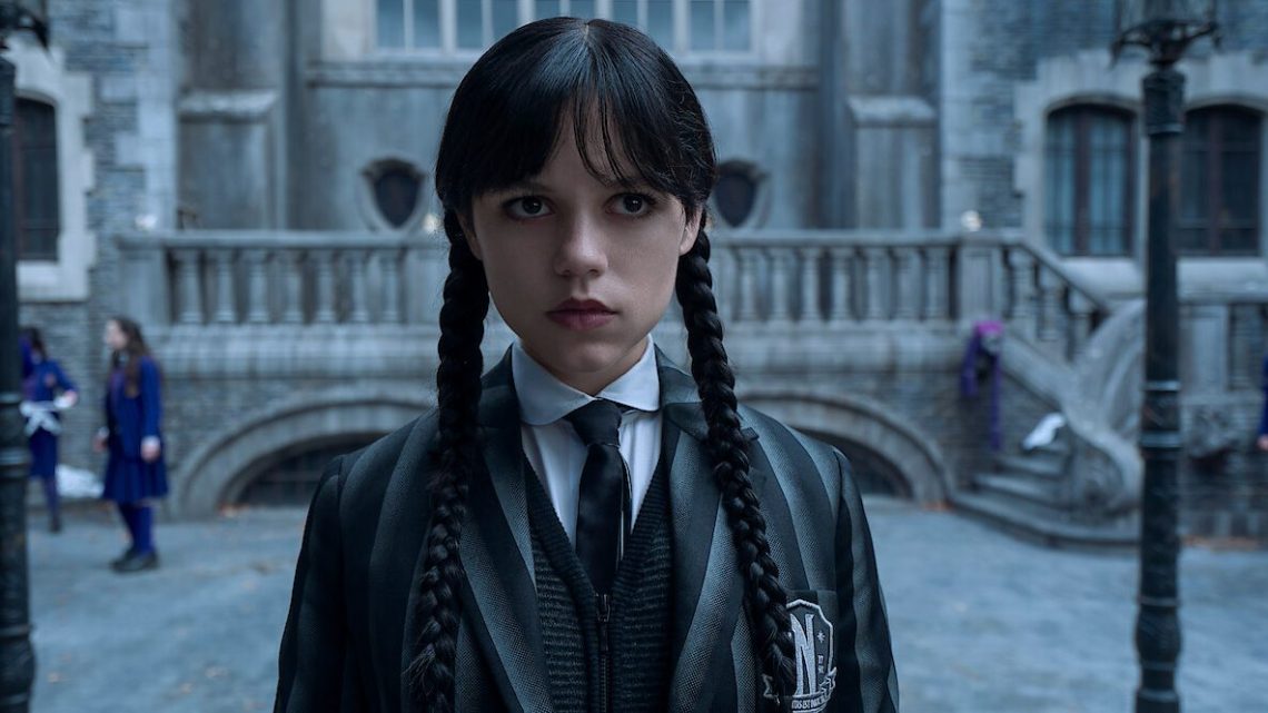 Meglepetés visszatérővel folytatódik a Wednesday, itt az új előzetes ...