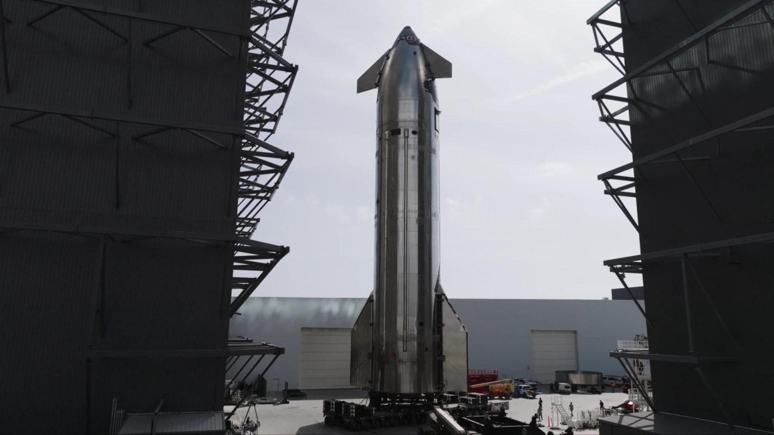 Hamarosan újra repülhet a világ legnagyobb rakétája | 24.hu