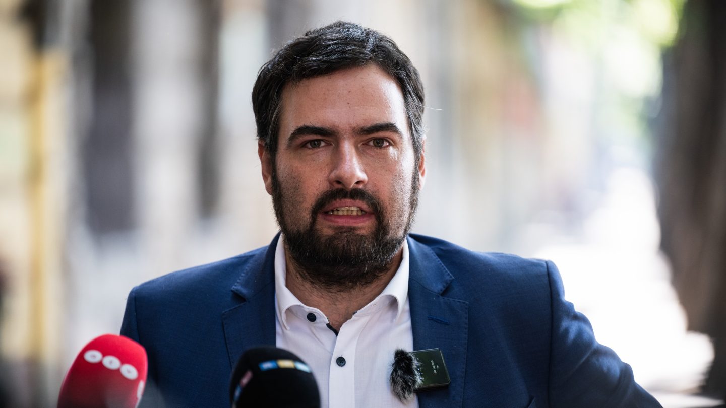 Jámbor András: A Szőlő utcai ügyről készült jelentés egy gagyi ...
