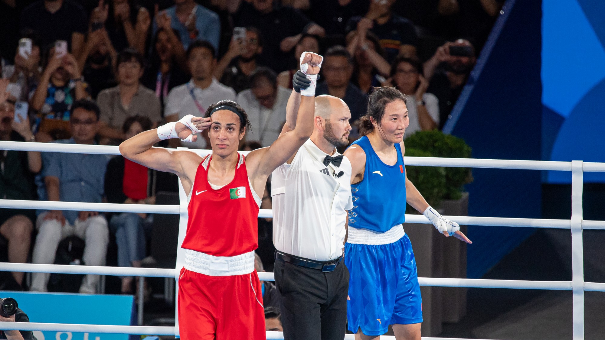 A női ökölvívás jövője a tét: Iman Helif bírósághoz fordult a nemi ...