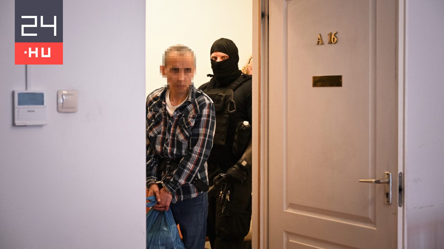 Zokogott a bíróságon az ukrán társát szíven szúró kazah kamionos, miután felmentették a ...