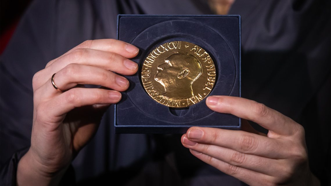 Nobel-díj 2025: a legfontosabb kérdések és válaszok | 24.hu
