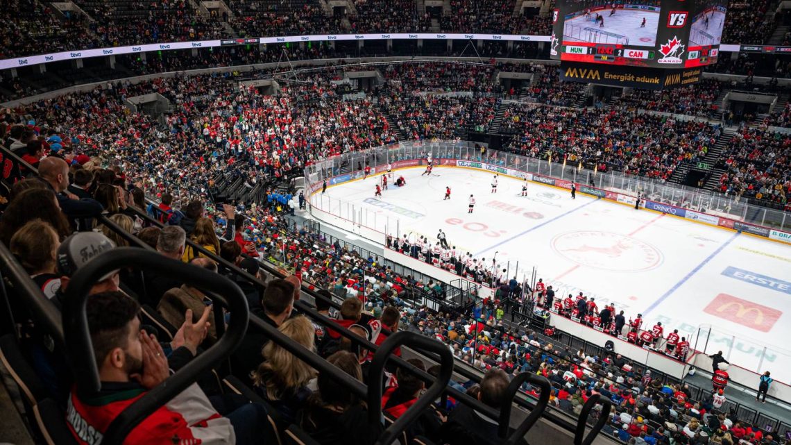 Hiába épült meg a Duna Aréna, az MVM Dome-ban lesz a vizes vébé nagy része | 24.hu