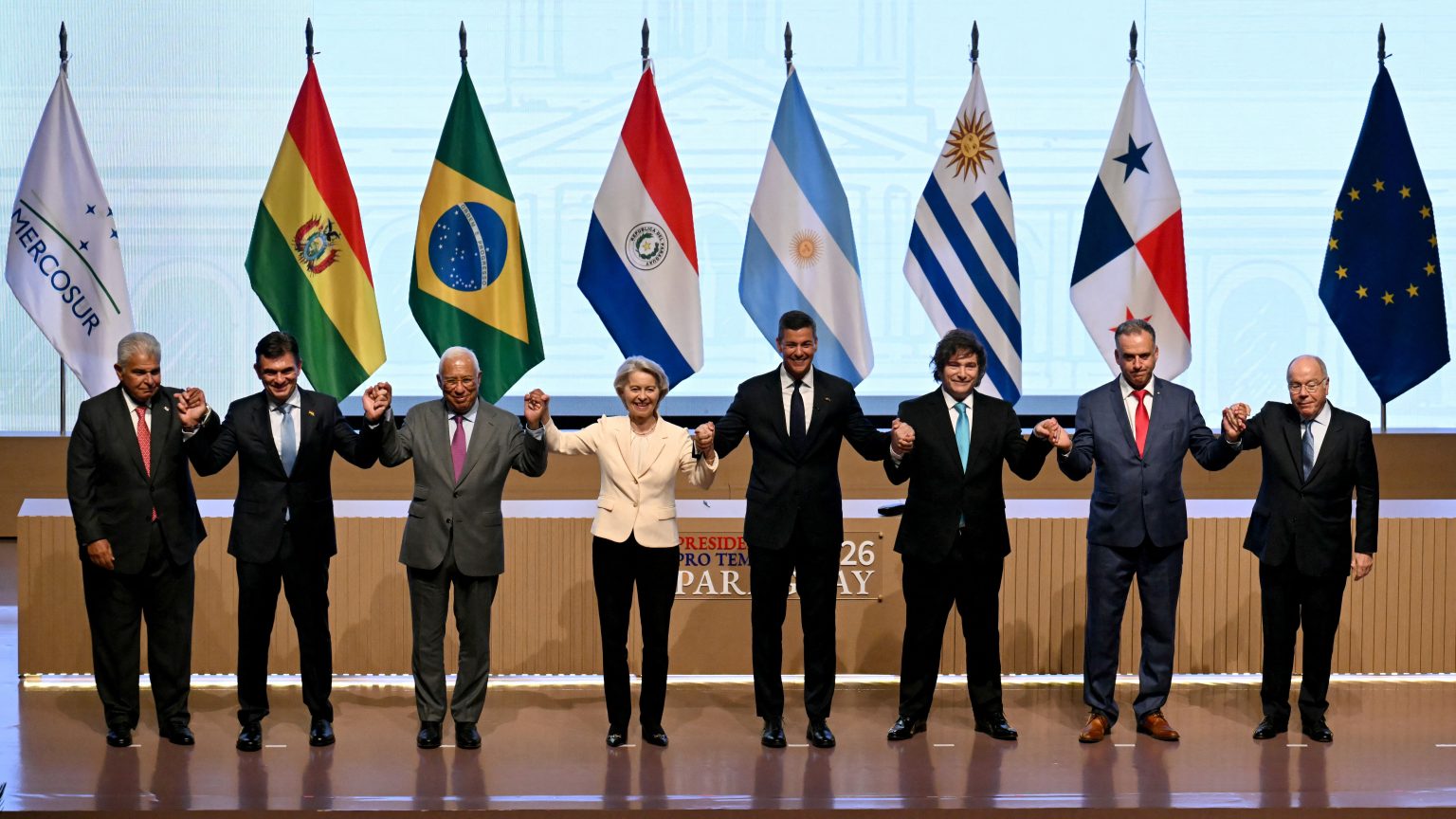 Történelmi pillanat: aláírták az EU-Mercosur dealt | 24.hu