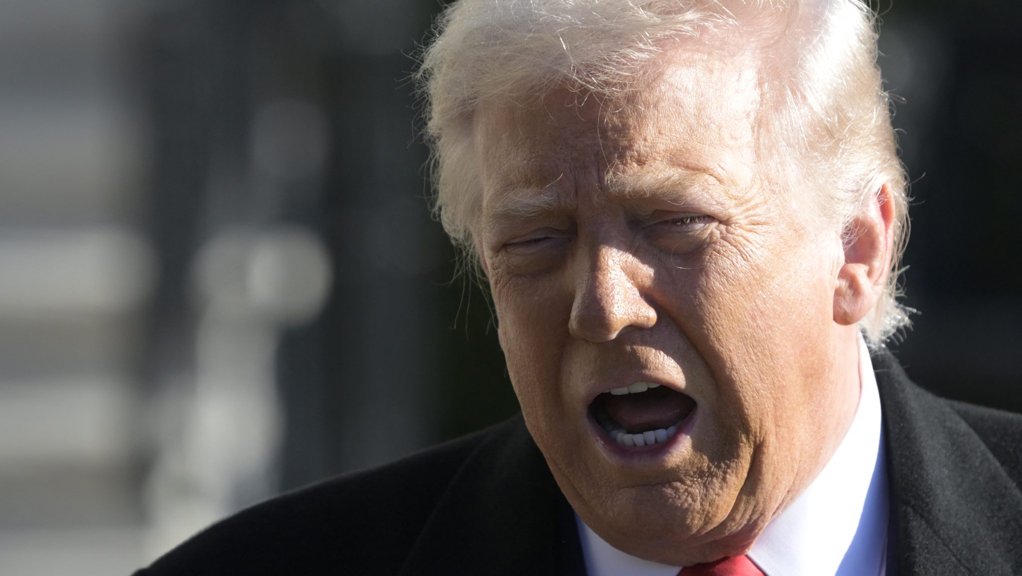 Az utolsó pillanatban győzte meg három ország Trumpot, hogy ne támadja ...