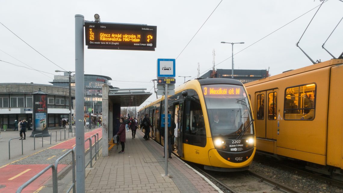 Újabb béremelés a BKV-nál: ennyivel nőnek a fizetések 2026-tól | 24.hu